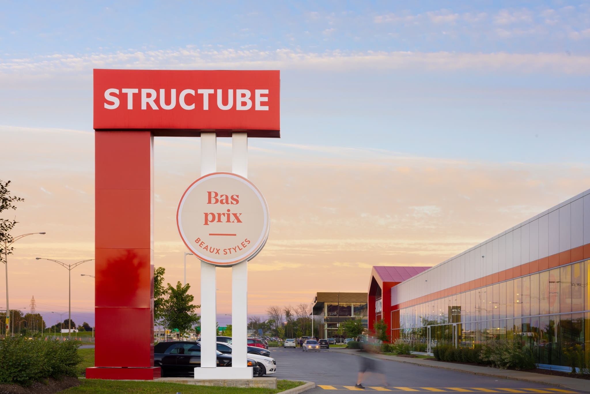 Discover our pylon signs — Access Signs